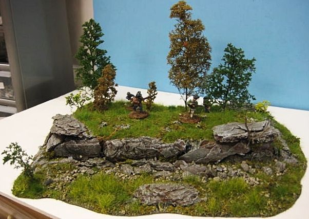 [TMP] "Scratchbuilt Rock Face Piece" Topic